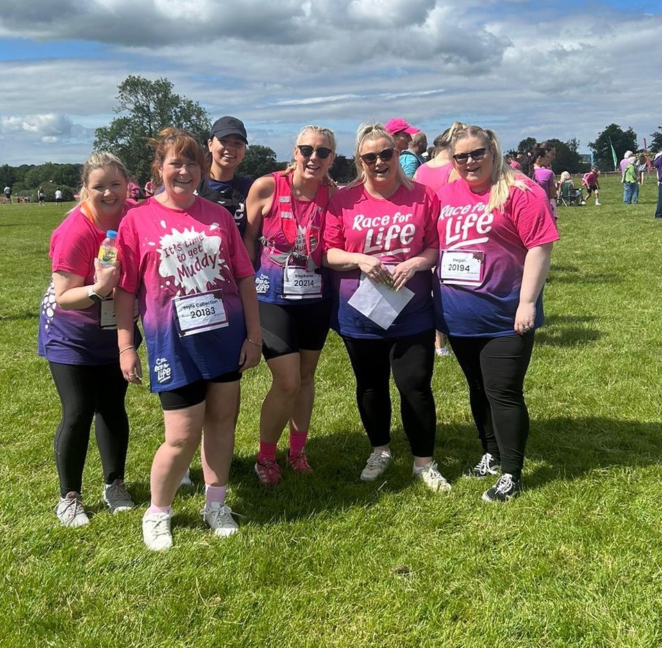 Mel inspires team's cancer charity run - Downend Voice