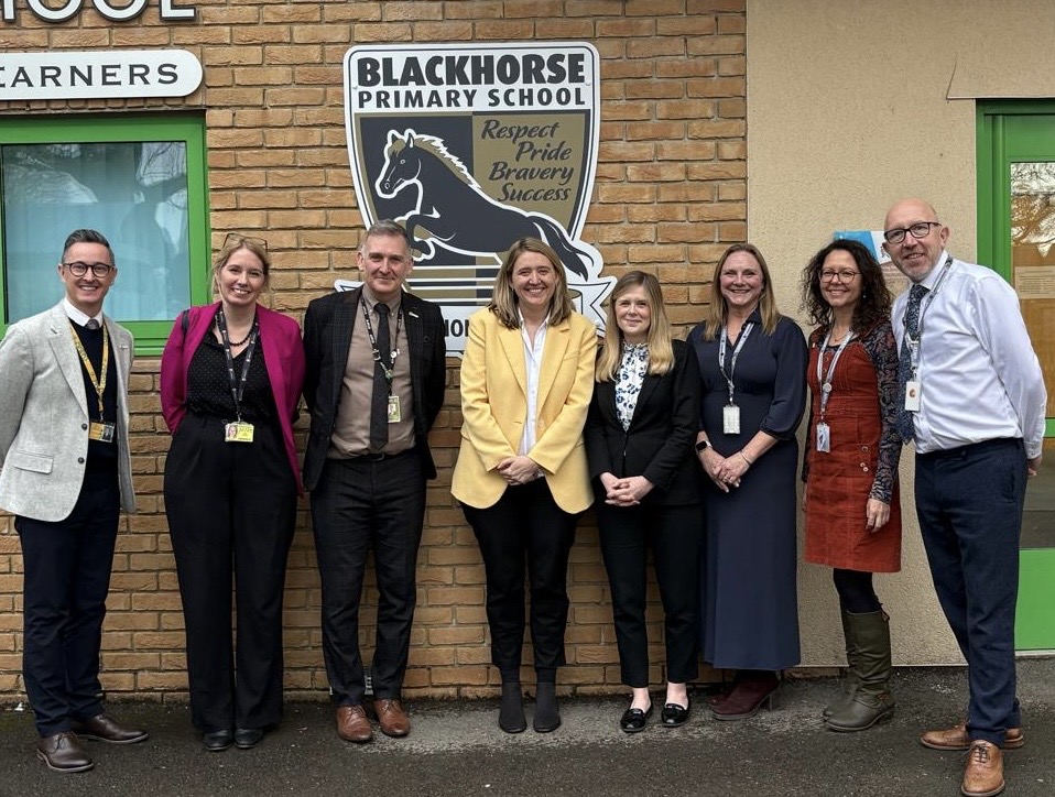 Minister hails school's 'fantastic example' - Downend Voice