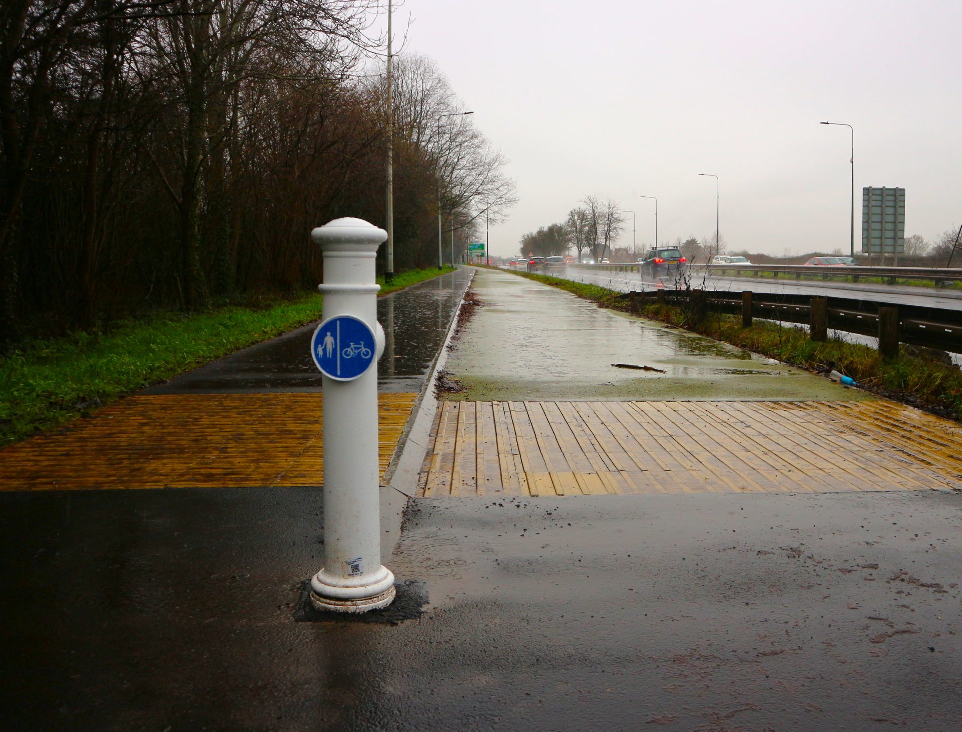 Cyclists report slips on new surface - Downend Voice